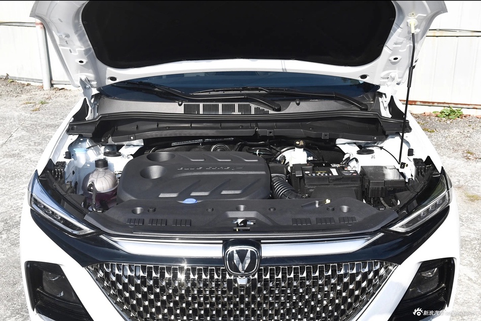 【长安汽车2024款长安X7 PLUS 1.5T 自动尊耀型 7座】报价_参数_图片 – 新浪汽车